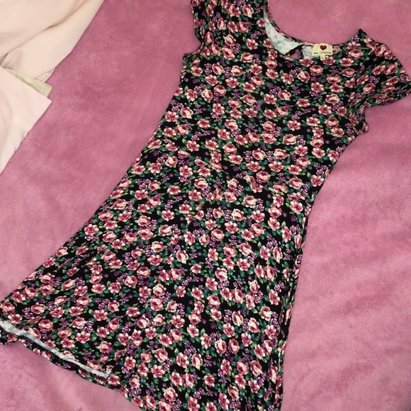 one clothing | Dresses | Last Call Floral Dress | Poshmark